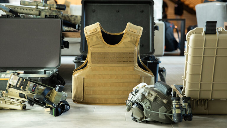 Types of Plate Carriers: Finding the Right Fit for YOUR Mission | Safe ...